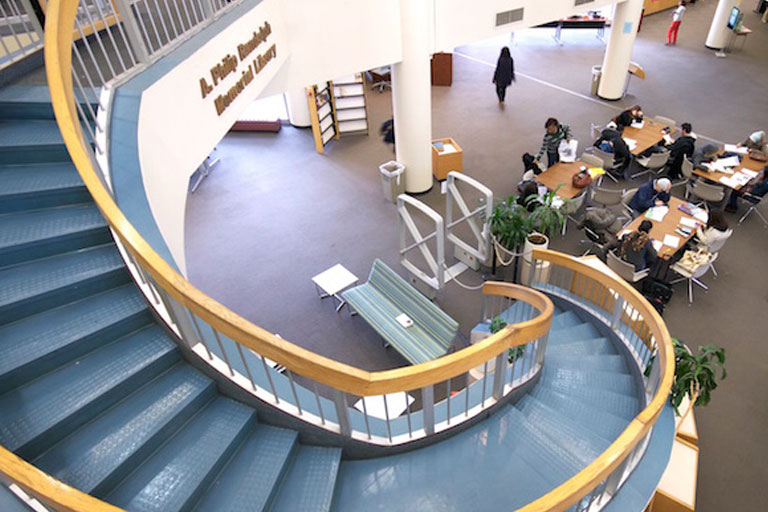 Faculty Guide to Services for Students – BMCC